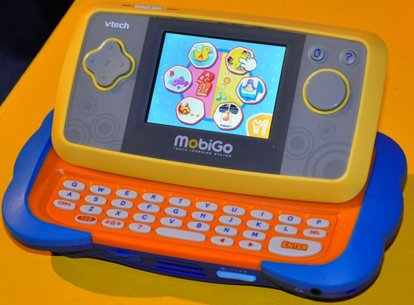 VTech Flip y Mobigo, un lector de libros electrónico y una videoconsola ...
