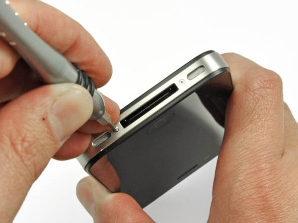 Un vistazo al interior del iPhone 4S – tusequipos.com